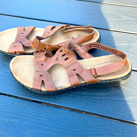 Clarks | Shoes | Clarks Collection Open Toe Strappy Slingback Sandals ...